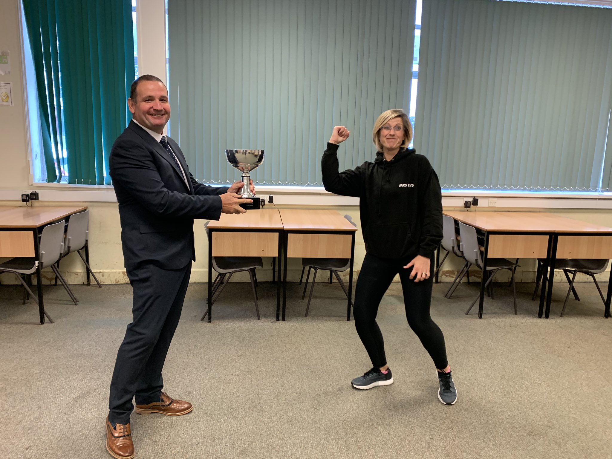 EcZvA3_WkAAZ6s1 | Cefn Saeson Comprehensive School